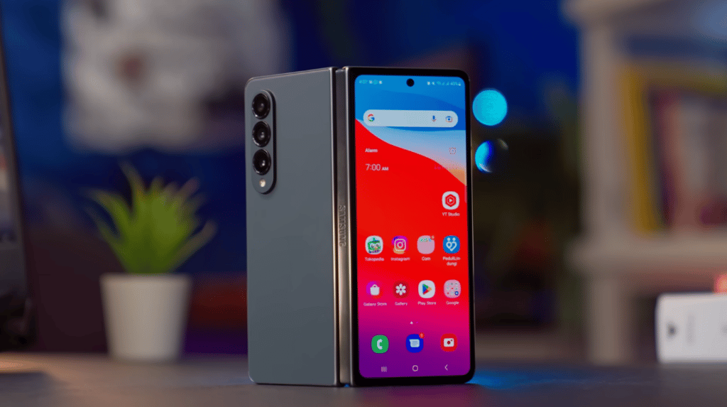 7 Rekomendasi HP Sultan Termewah Desember 2022